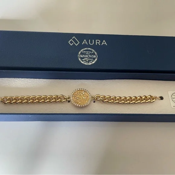 NEW Aura Swarovski Crystal Bracelet